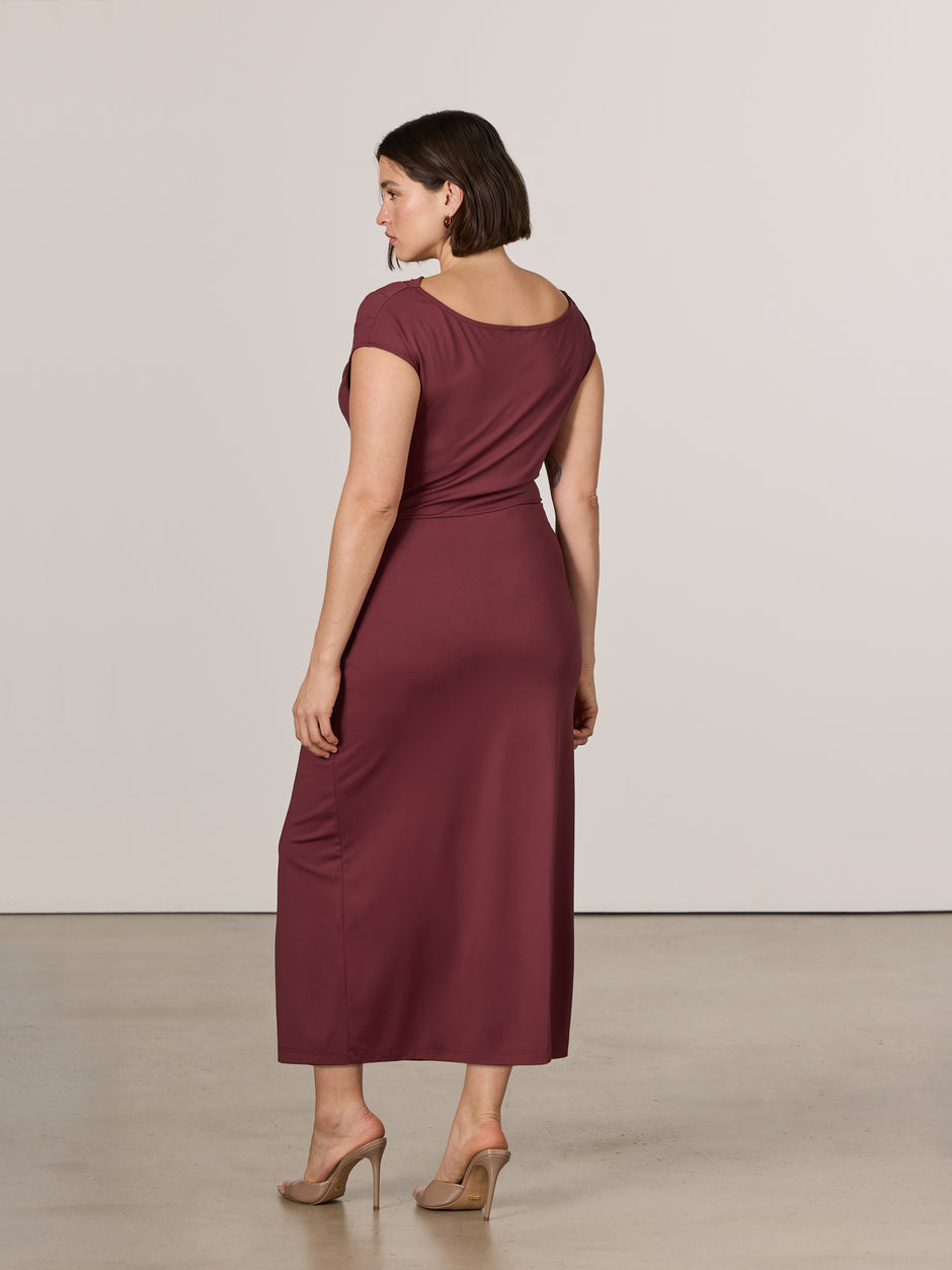 Women's Dresses in Canada – Formal & Casual Styles Online – Reitmans