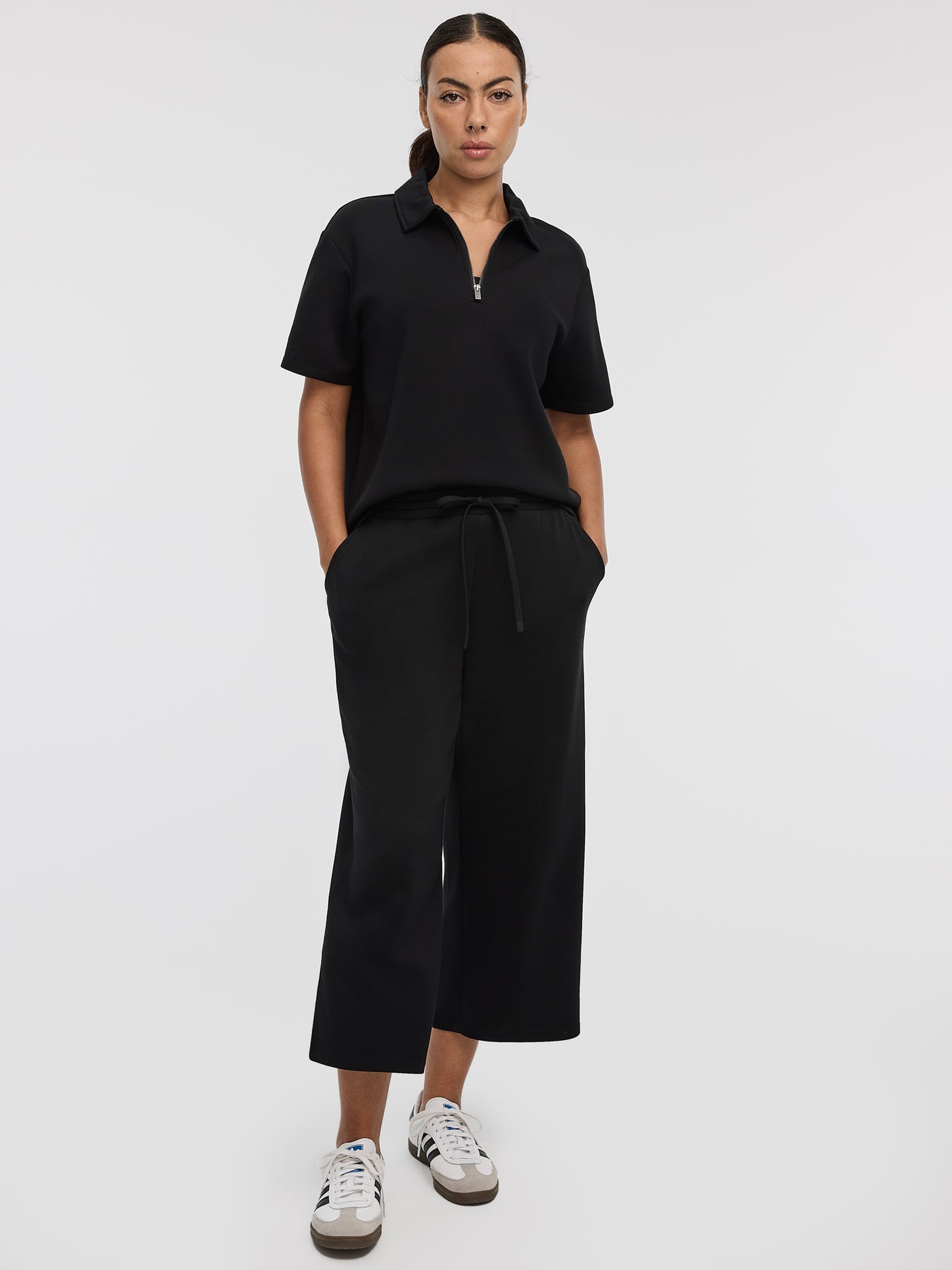 Women’s Cropped Wide-Leg Pants with Stretch Knit – HYLUX | Reitmans