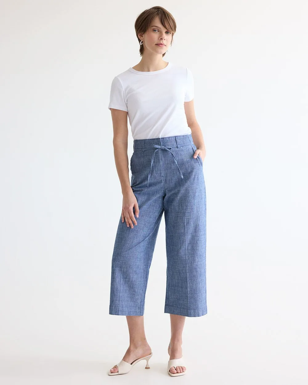 Wide-Leg Cropped Chambray Pant - Petite | Petite | Reitmans